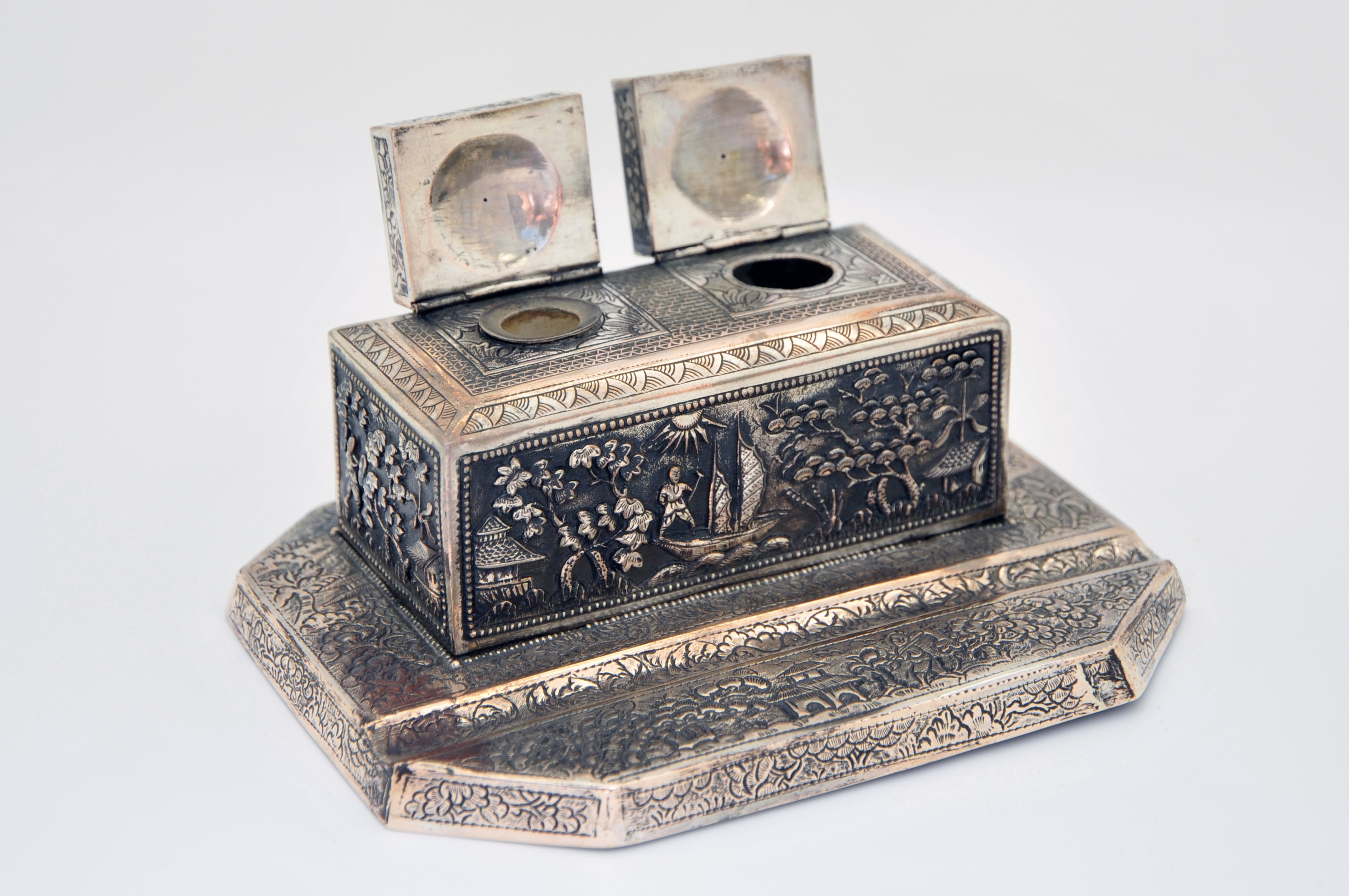 Encrier En Argent Massif Fabriqué En Indochine fin XIXe